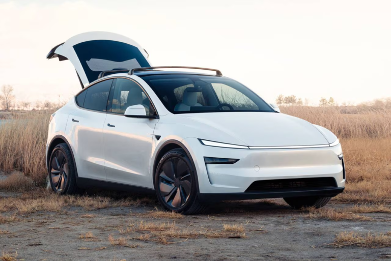 Nya Tesla Model Y: Pris, specifikationer och användarnas omdöme - Mest ...